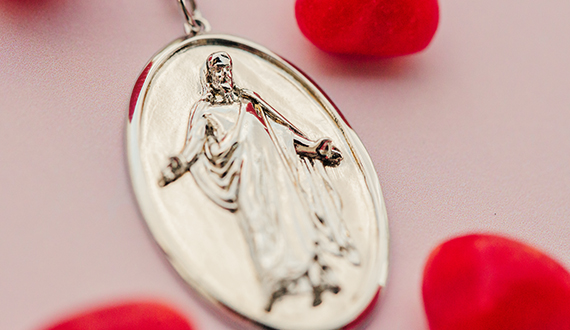 LDS Bookstore | Scriptures, Art, CTR Rings, Baptism Gifts & More!